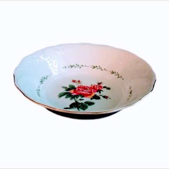 Gibson | Dining | 5 Pc Place Setting Gibson Victorian Rose China | Poshmark
